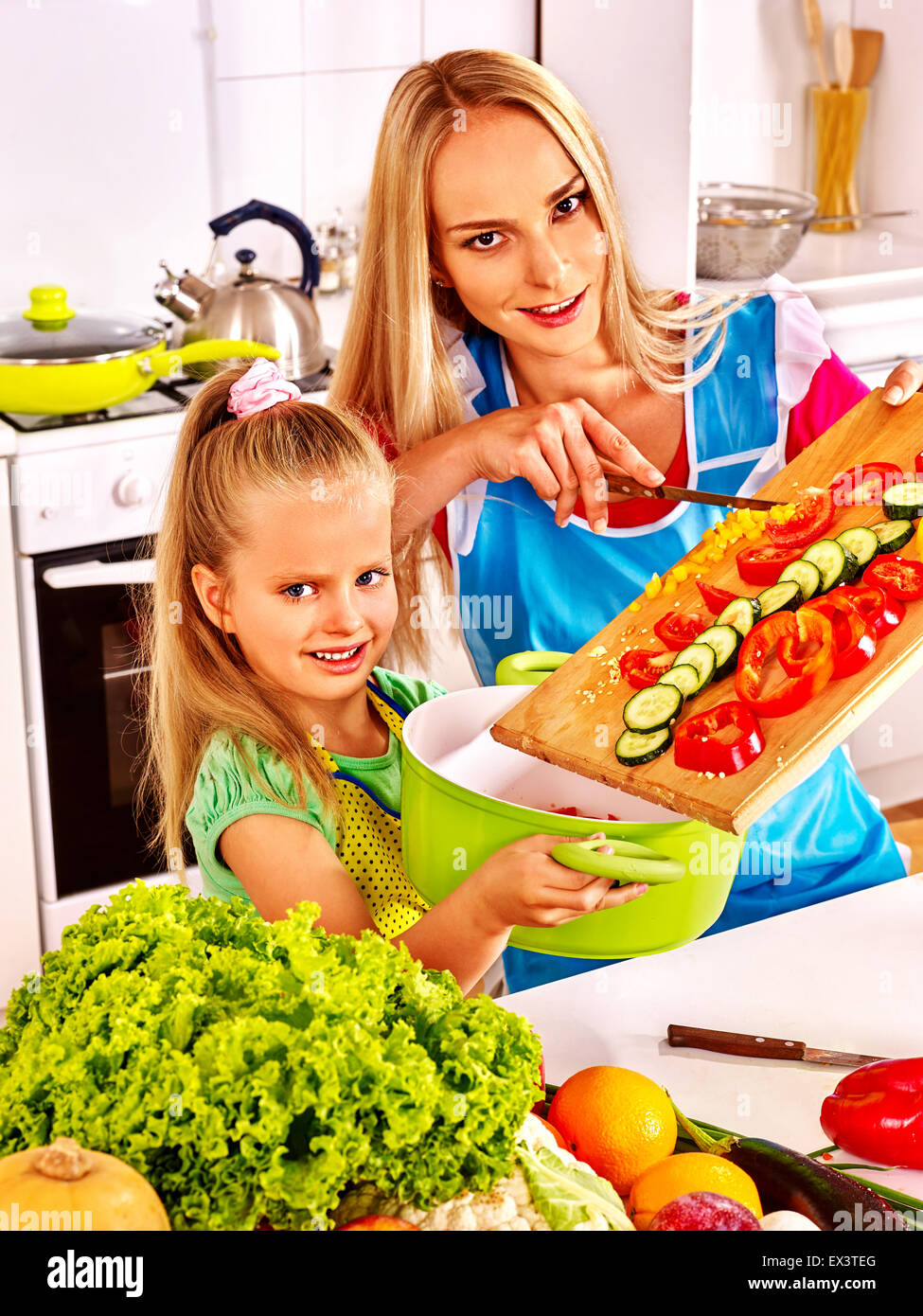 Family hou hi-res stock photography and images - Alamy