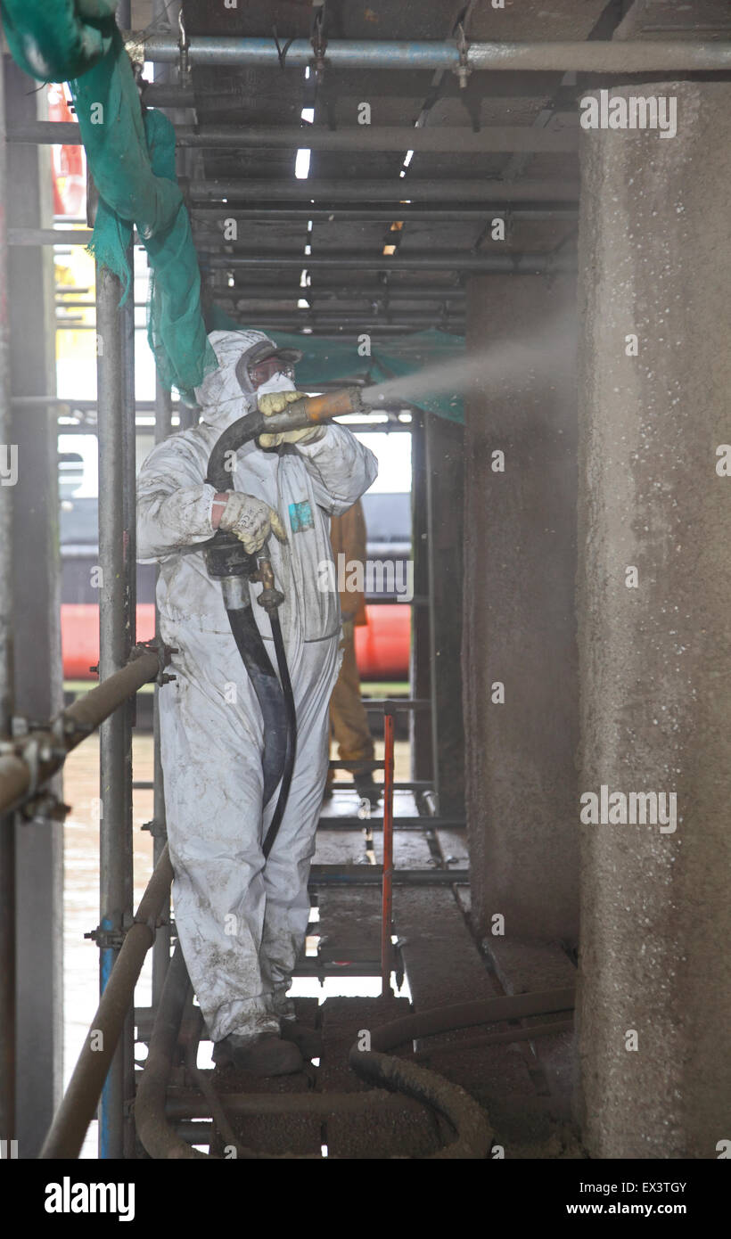 Sprayed concrete hi-res stock photography and images - Alamy