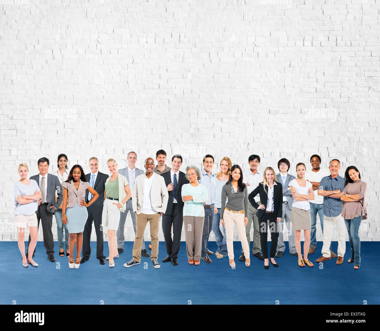 Team connection hi-res stock photography and images - Alamy