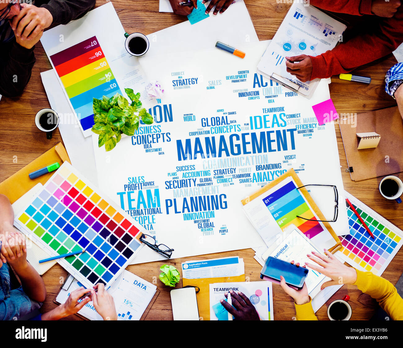 Global management hi-res stock photography and images - Alamy