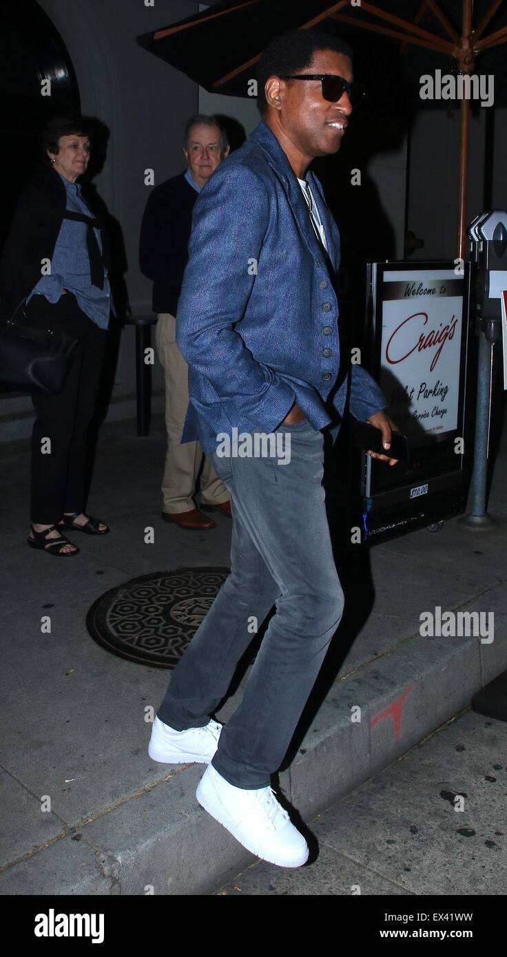 Babyface grammy hi-res stock photography and images - Alamy