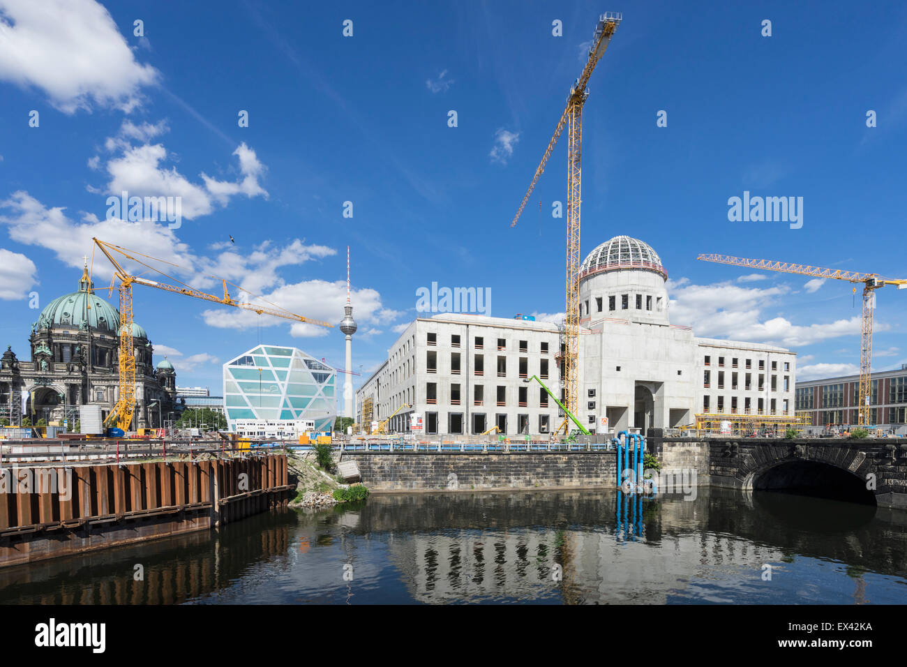 Construction of new reconstructed Berlin Palace or Berliner Schloss on ...