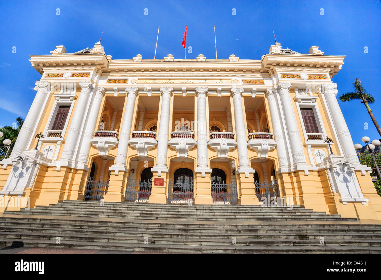 Hanoi opera house performance hi-res stock photography and images - Alamy