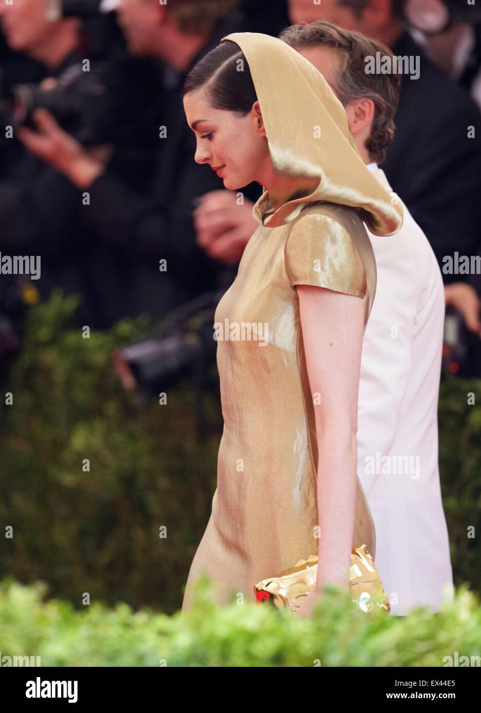 Met Gala - 'China: Through The Looking Glass' Costume Institute Benefit ...