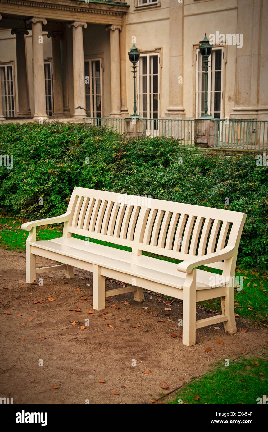 white bench in the park Stock Photo - Alamy