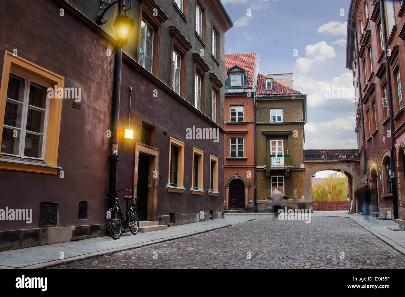 Wall and old town in warsaw hi-res stock photography and images - Alamy