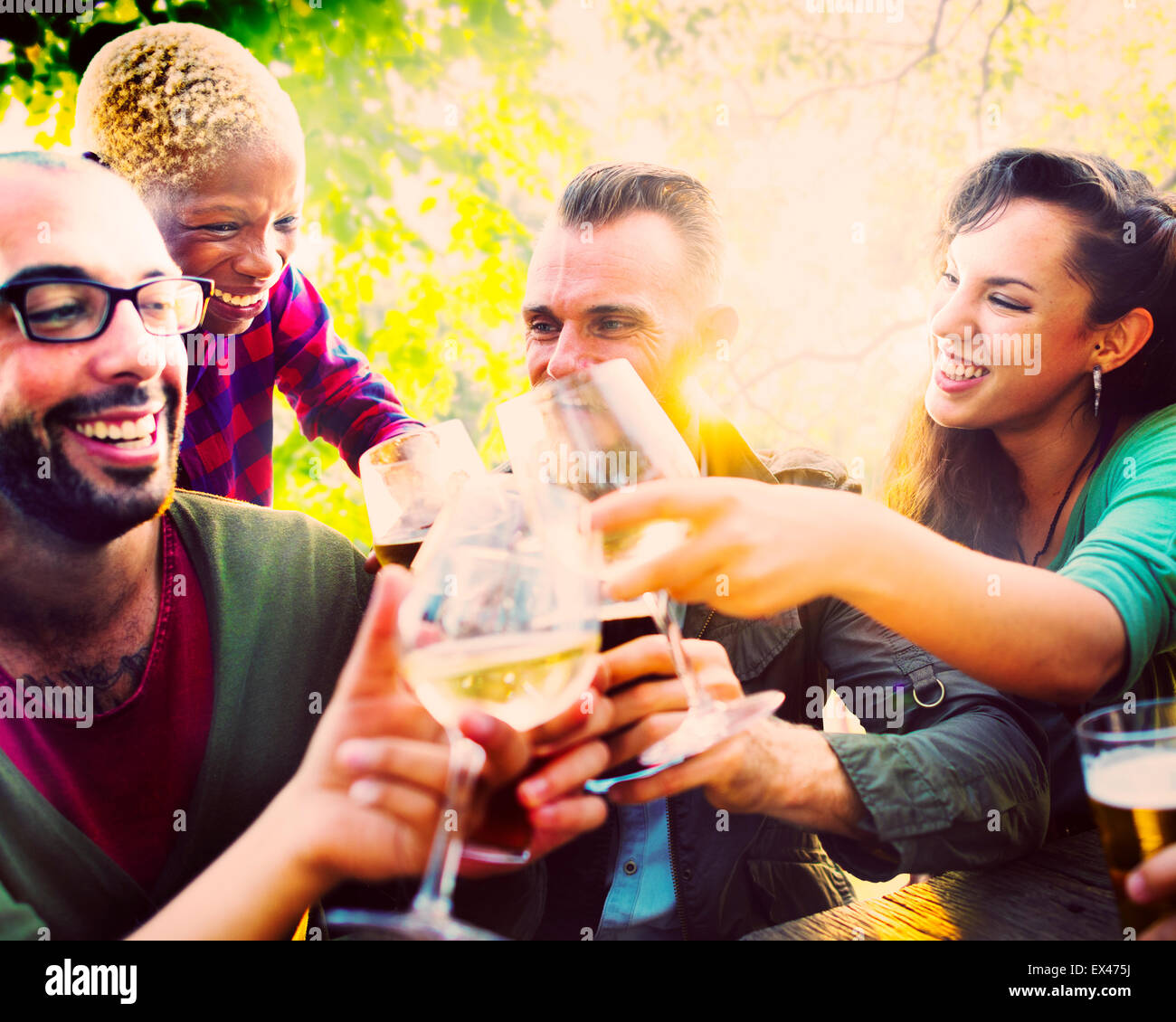Dining out people hi-res stock photography and images - Alamy