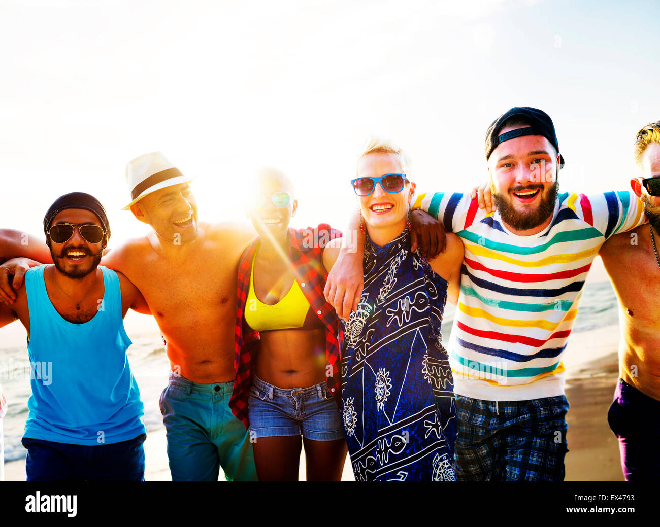 People bonding hi-res stock photography and images - Alamy