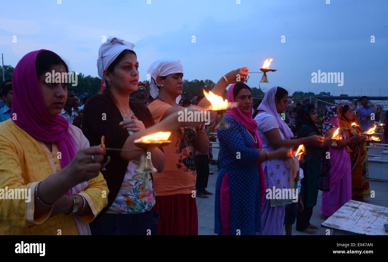 Sangam period hi-res stock photography and images - Alamy