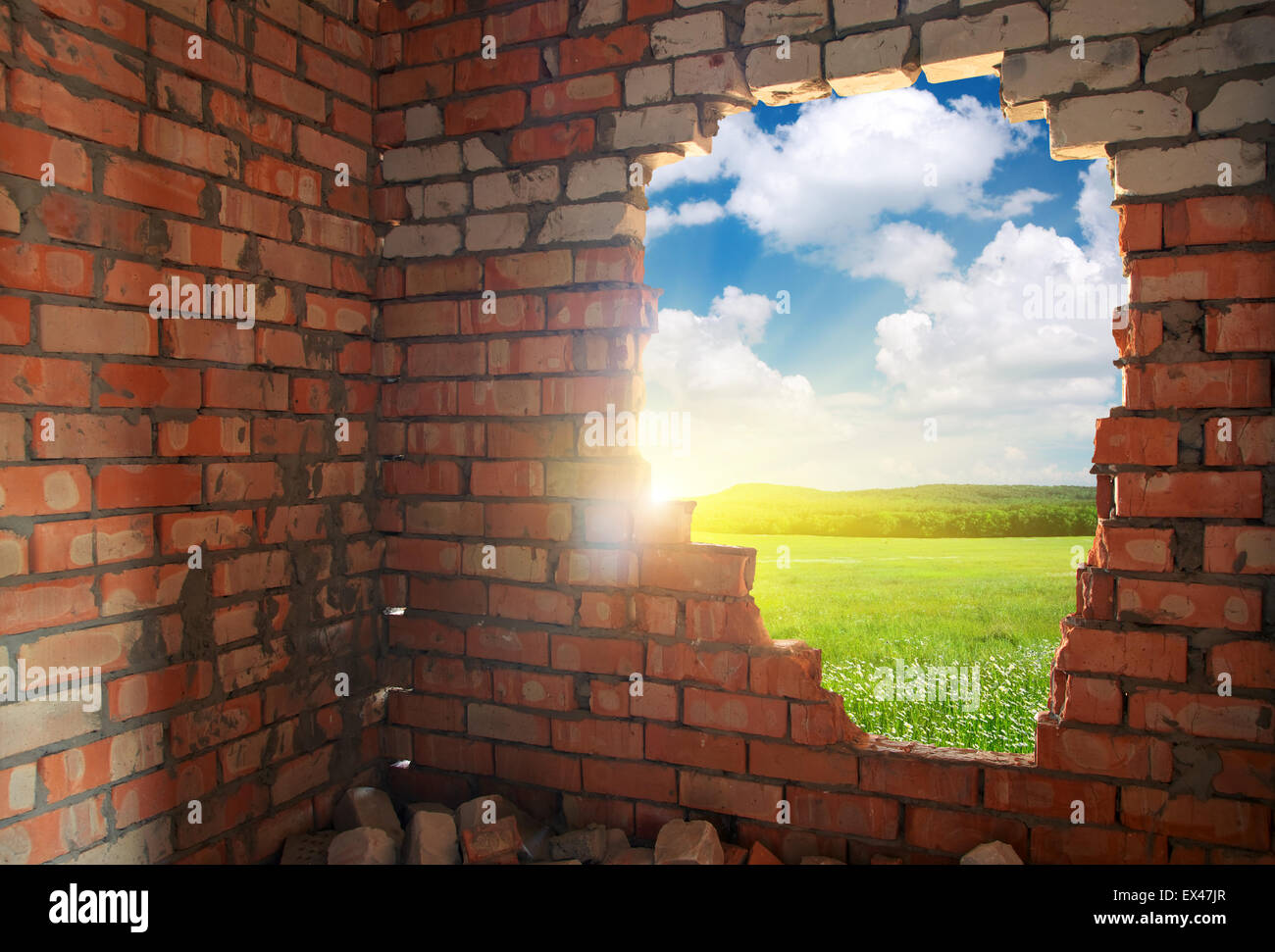 Broken bricks hi-res stock photography and images - Alamy