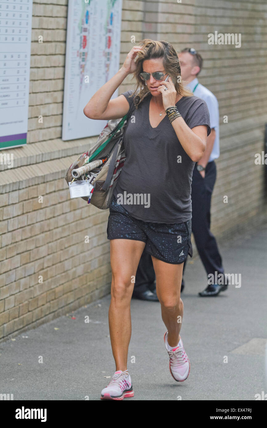 Amélie mauresmo wimbledon hi-res stock photography and images - Alamy
