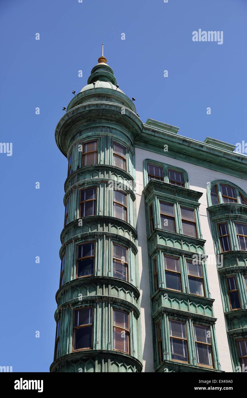 San Francisco's Columbus Tower also known as The Sentinel Building ...