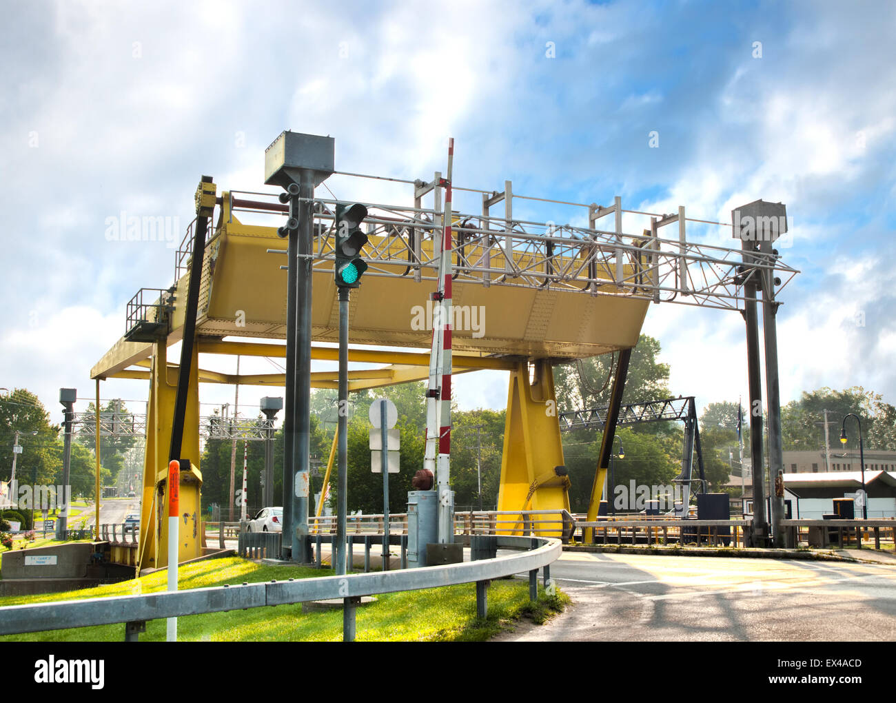 Canal bridge number 1 hi-res stock photography and images - Alamy