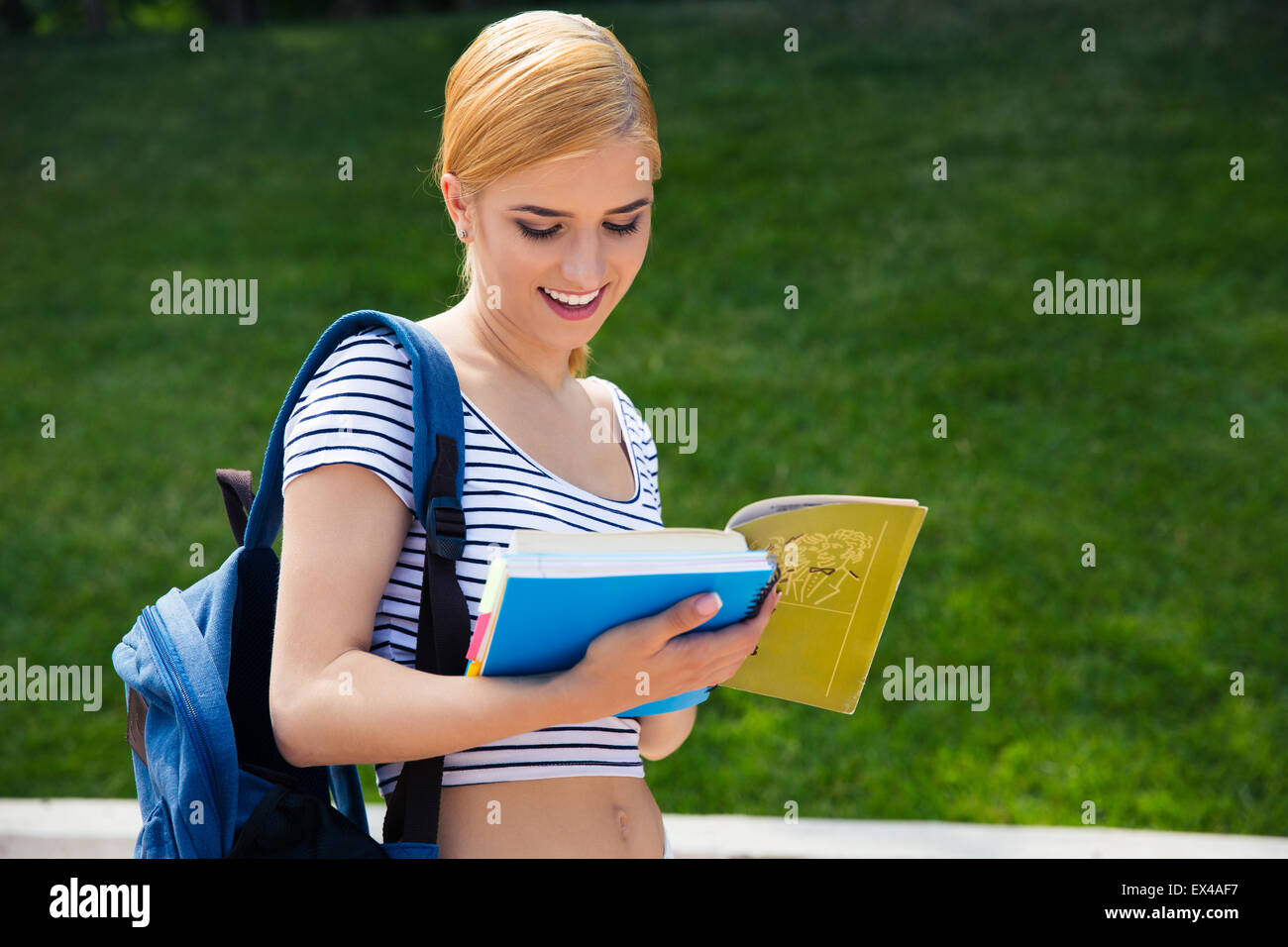 Teen girl school book hi-res stock photography and images - Alamy