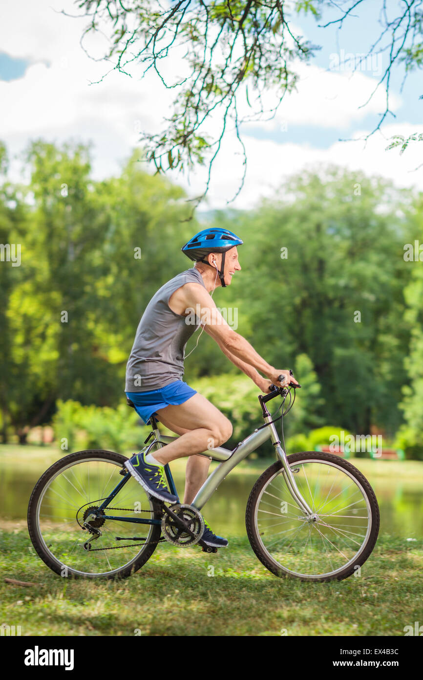 Riding vertical hi-res stock photography and images - Alamy