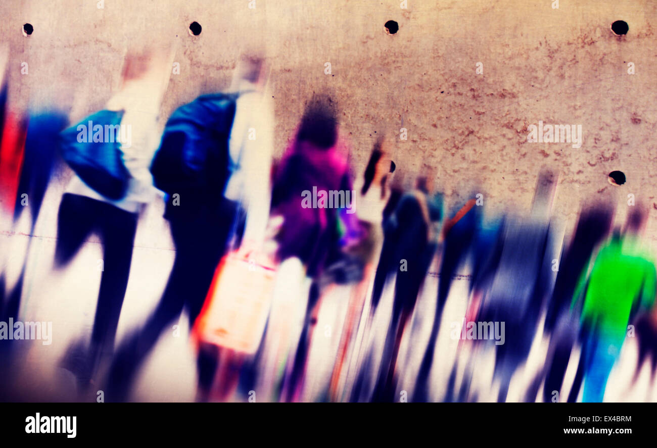 Commuting crowd hi-res stock photography and images - Alamy