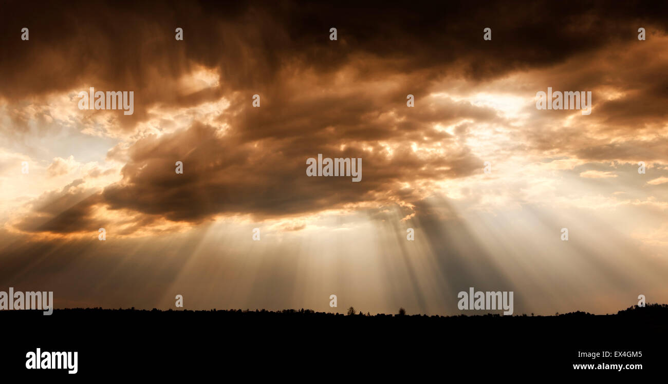 Sunbeam sunbeams horizontal black hi-res stock photography and images ...