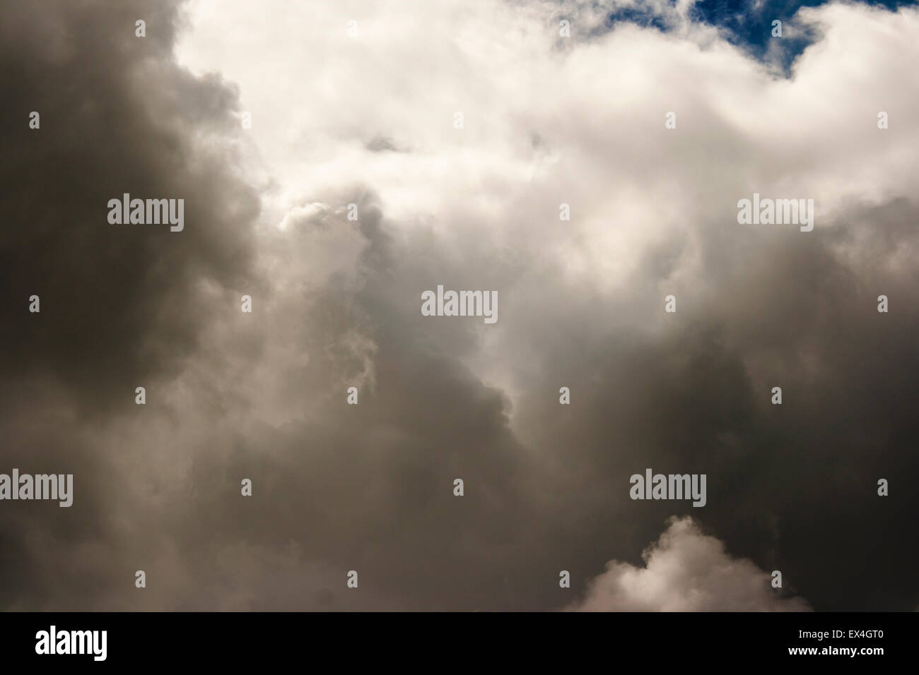 Sky sun dense storm hi-res stock photography and images - Alamy