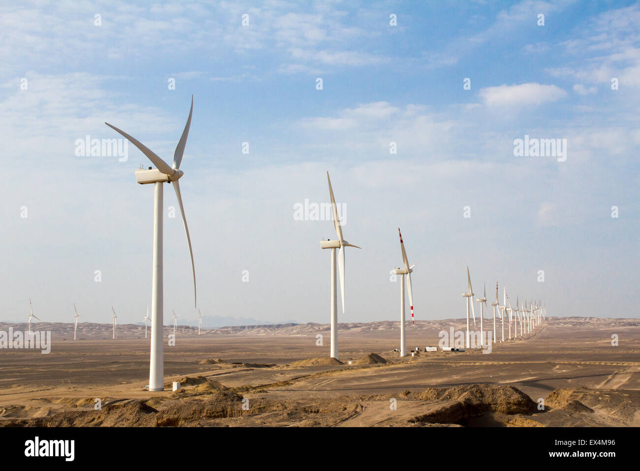 Electricity tower egypt hi-res stock photography and images - Alamy