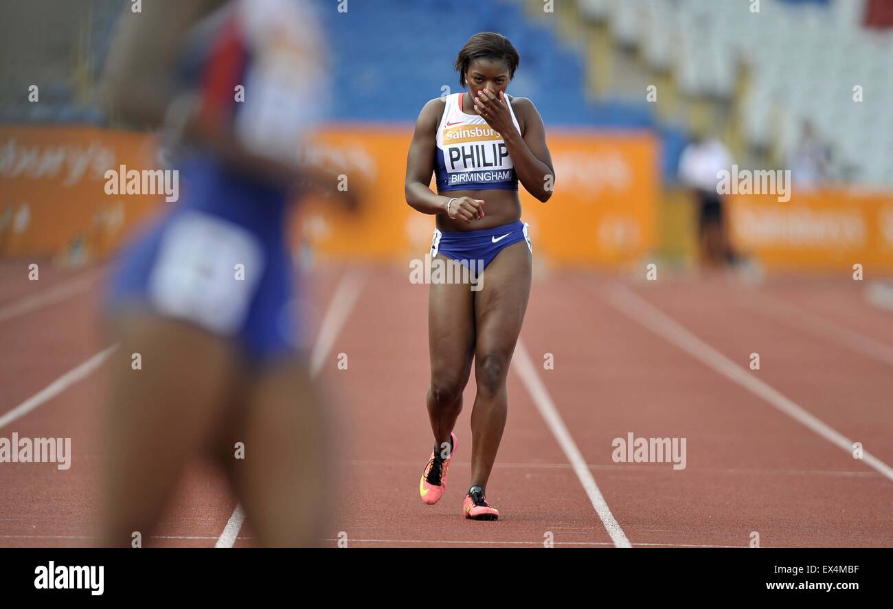Asha Philip pulls up. Womens 100m. British Athletics Championships ...