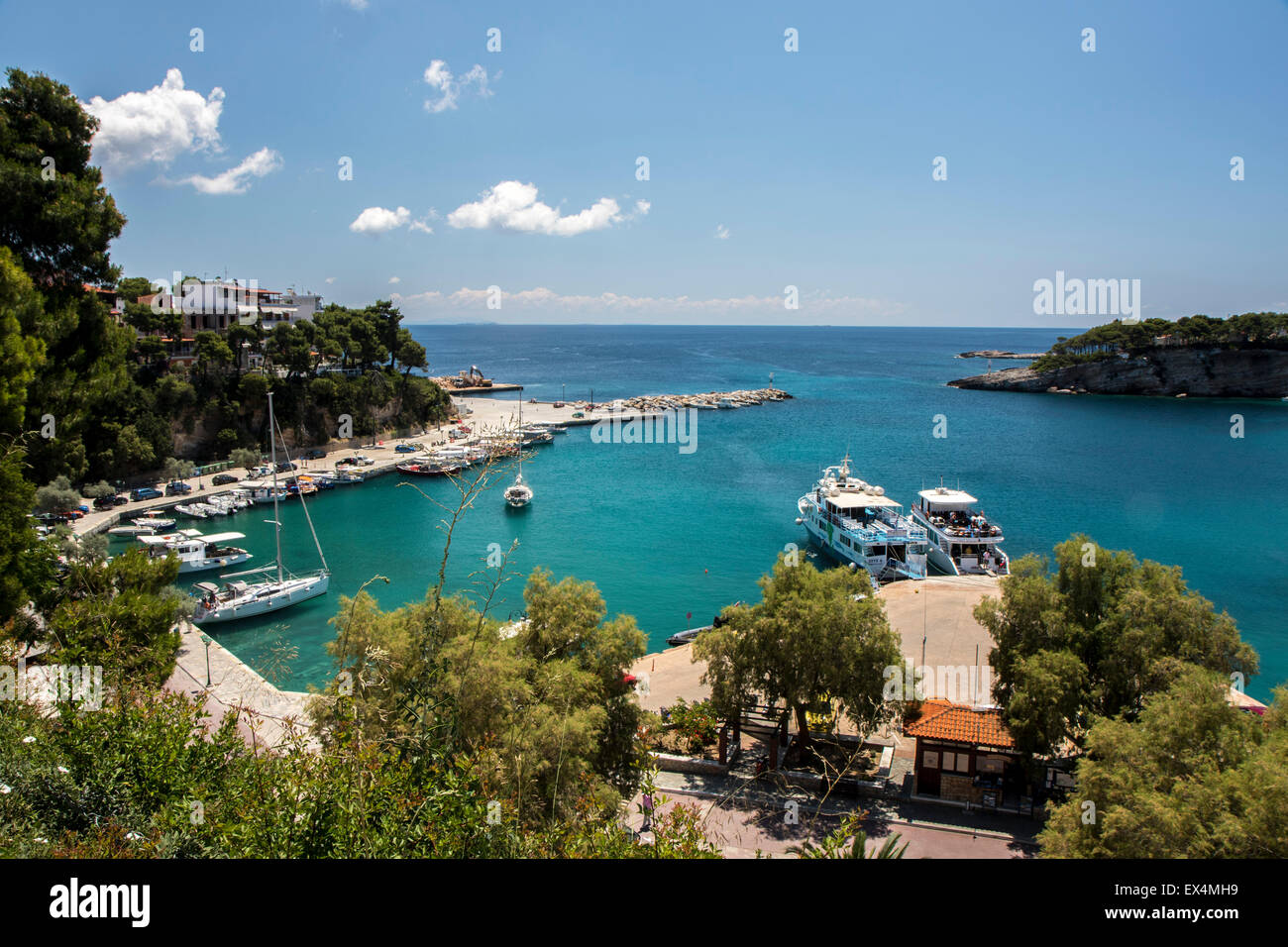 Patitiri old town alonissos greece hi-res stock photography and images ...