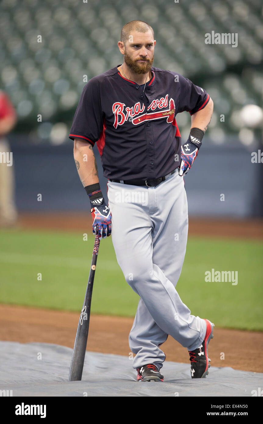 Milwaukee, WI, USA. 7th July, 2015. Atlanta Braves Jonny Gomes #7 ...