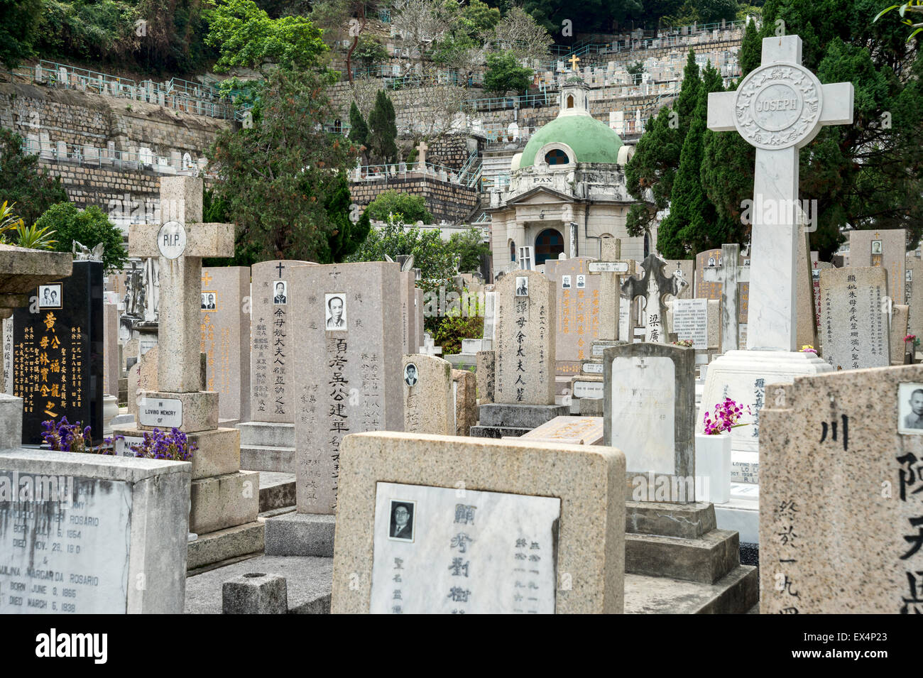 St michaels cemetery hi-res stock photography and images - Alamy