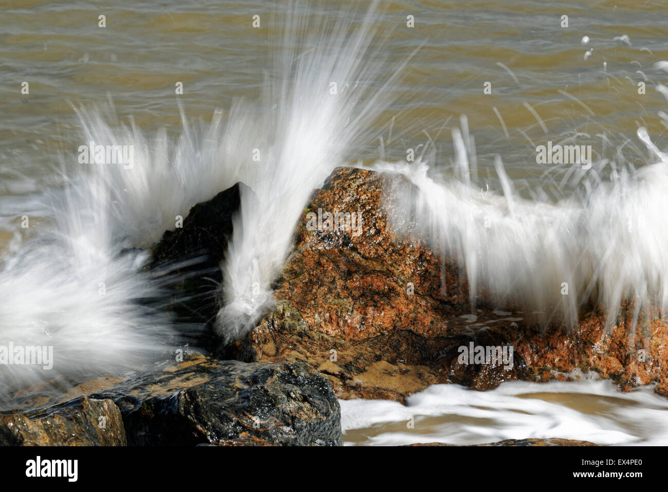 Small waves on sea rocks hi-res stock photography and images - Alamy