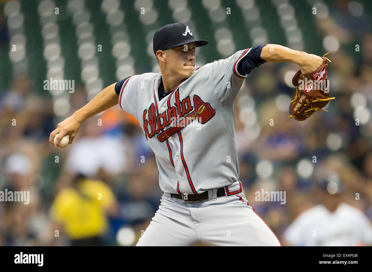 July 7, 2015:Atlanta Braves starting pitcher Matt Wisler #37 delivers a ...
