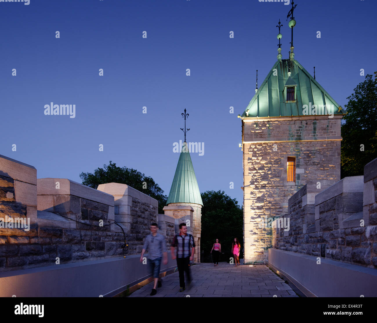 Porte Saint Louis on the Quebec City walls at night Stock Photo - Alamy