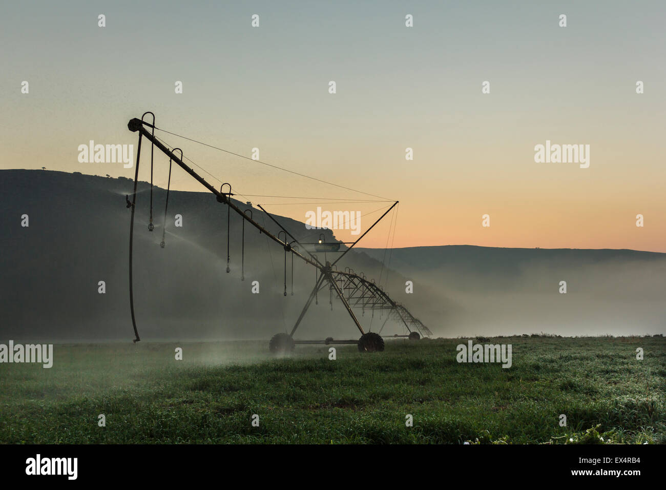 Pivot irrigation hi-res stock photography and images - Alamy