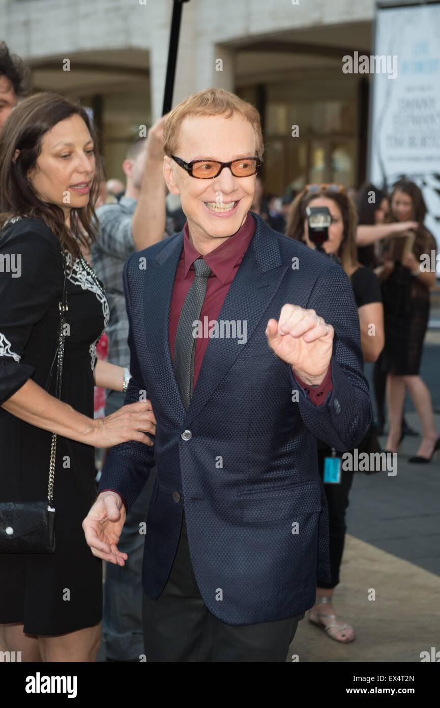 Danny elfman tim burton hi-res stock photography and images - Alamy
