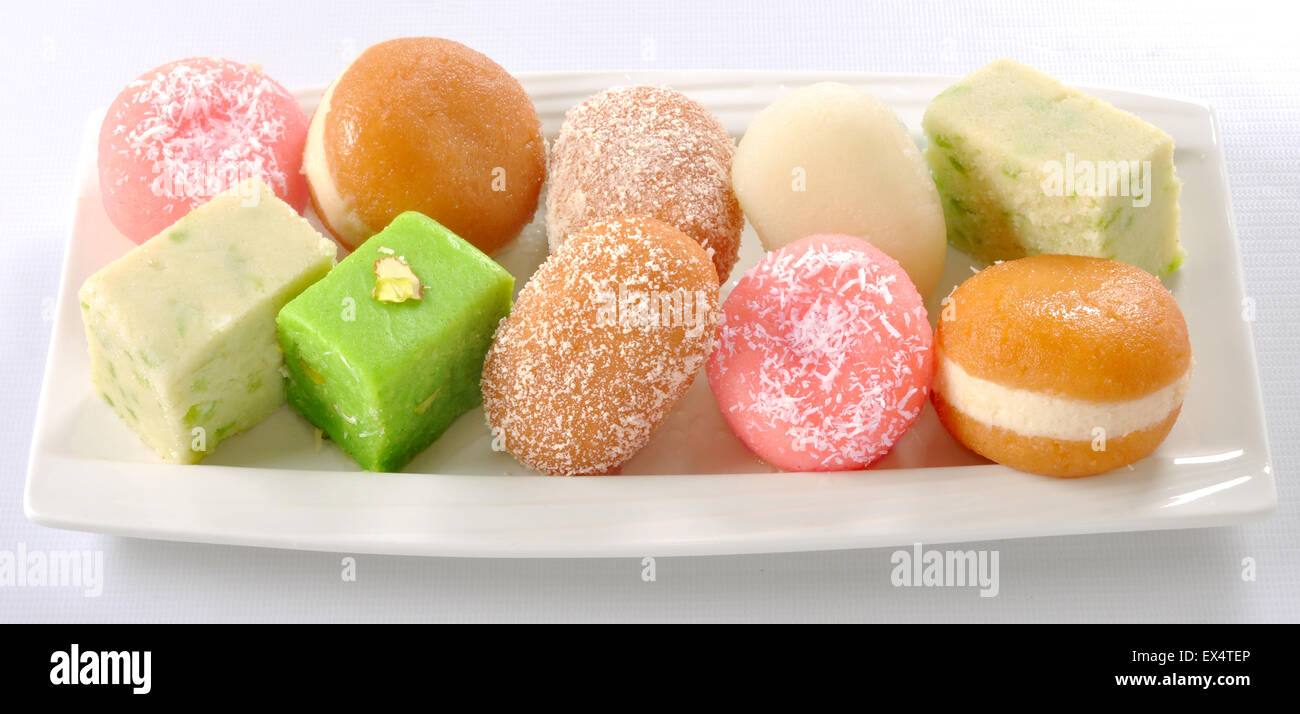 Mix mithai hi-res stock photography and images - Alamy