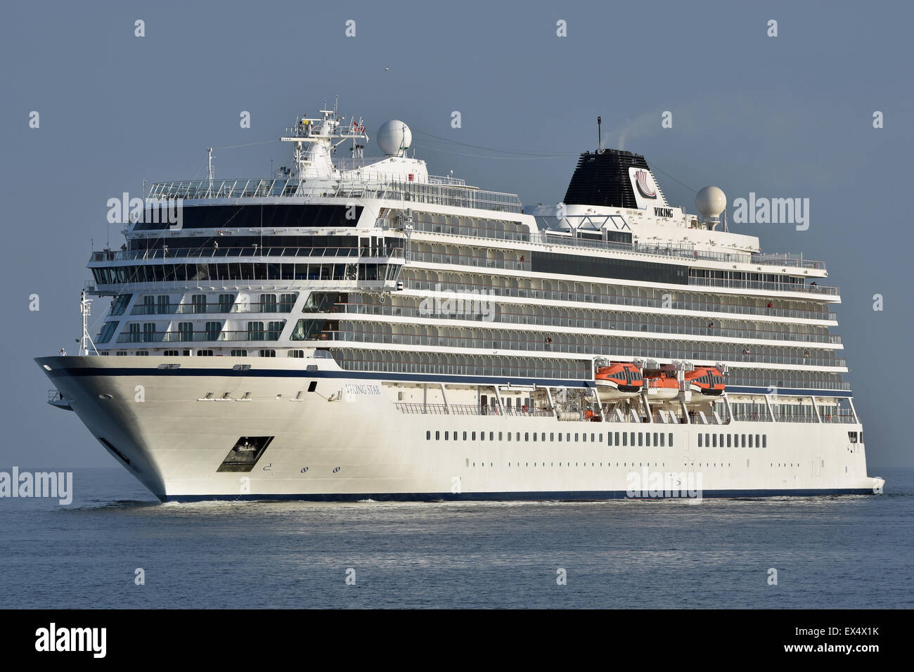 Viking star ship hi-res stock photography and images - Alamy