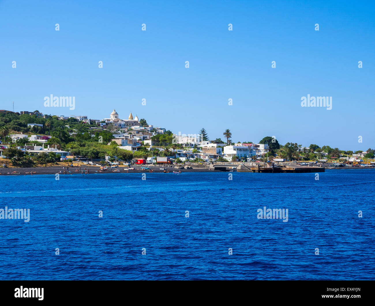Tyrrhenian sea resort hi-res stock photography and images - Alamy