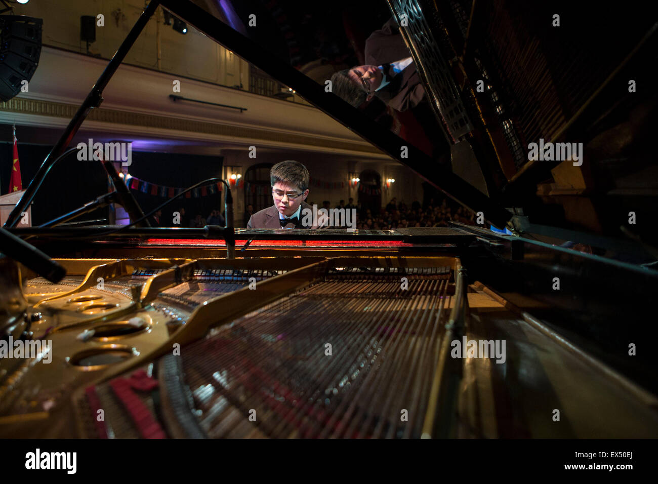 Japanese pianist hi-res stock photography and images - Alamy
