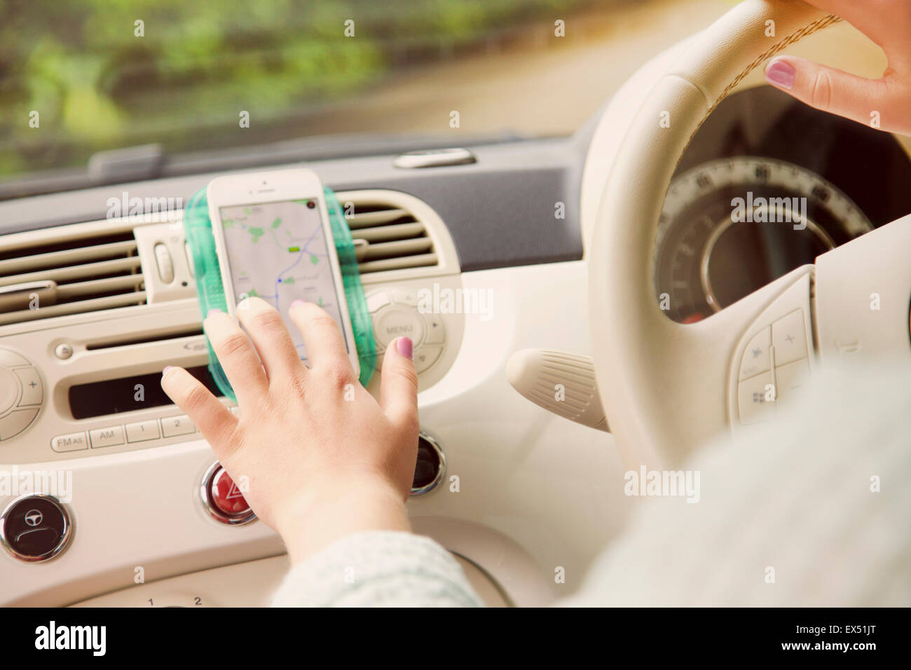 Reading map inside car hi-res stock photography and images - Alamy