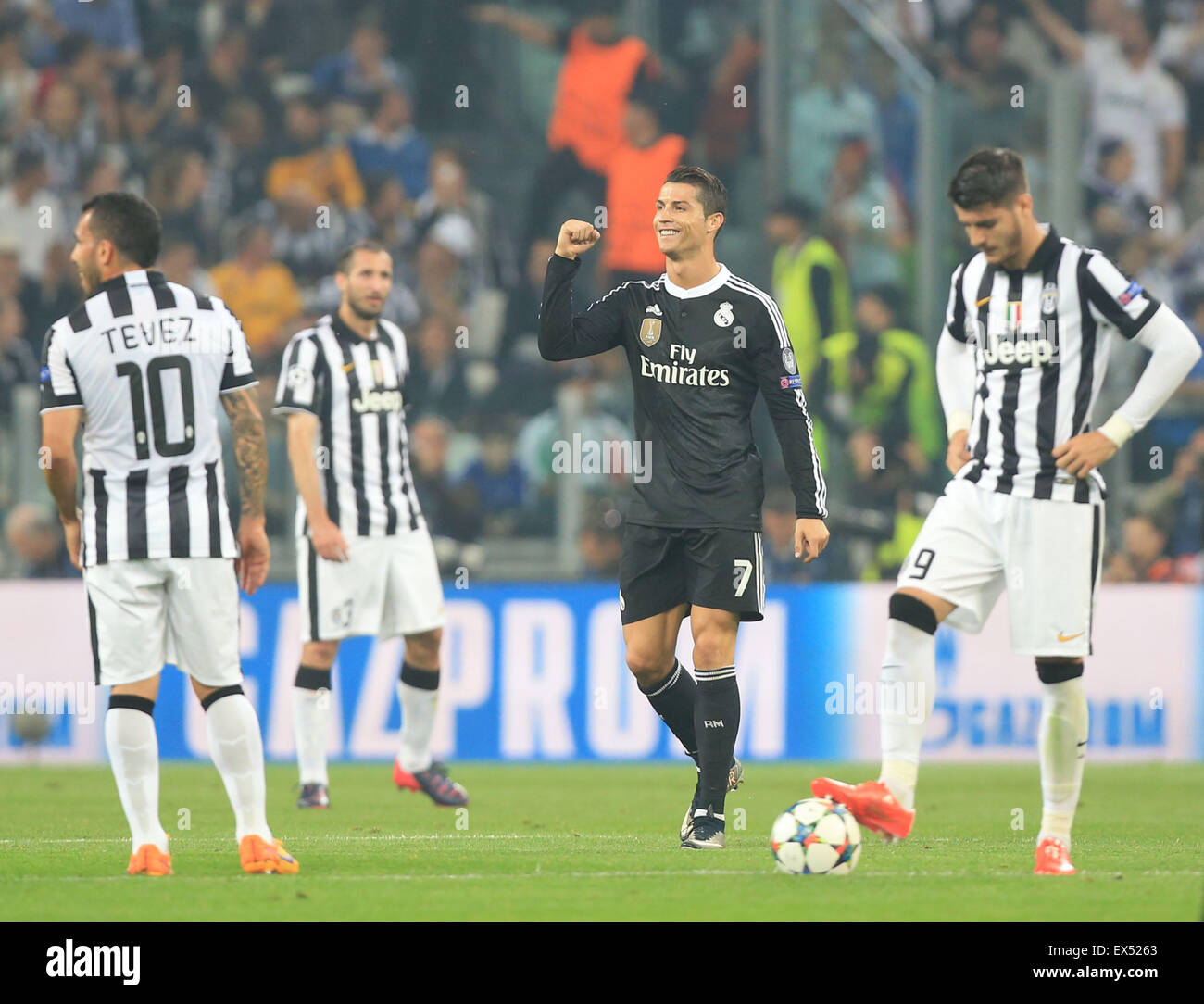UEFA Champions League semi final match between Juventus and Real Madrid ...