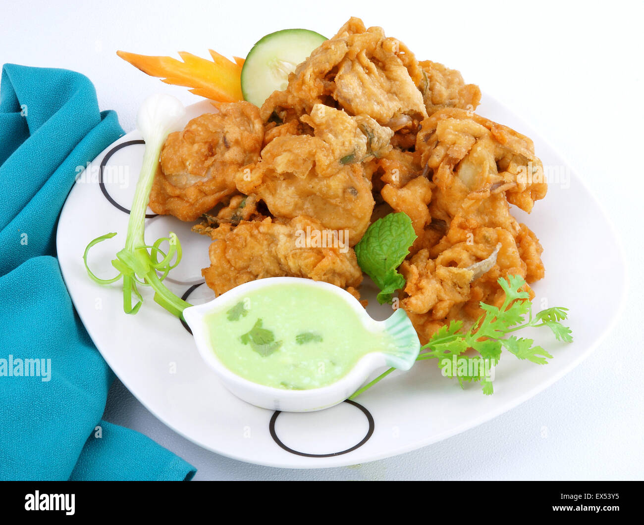 Pakora india hi-res stock photography and images - Alamy