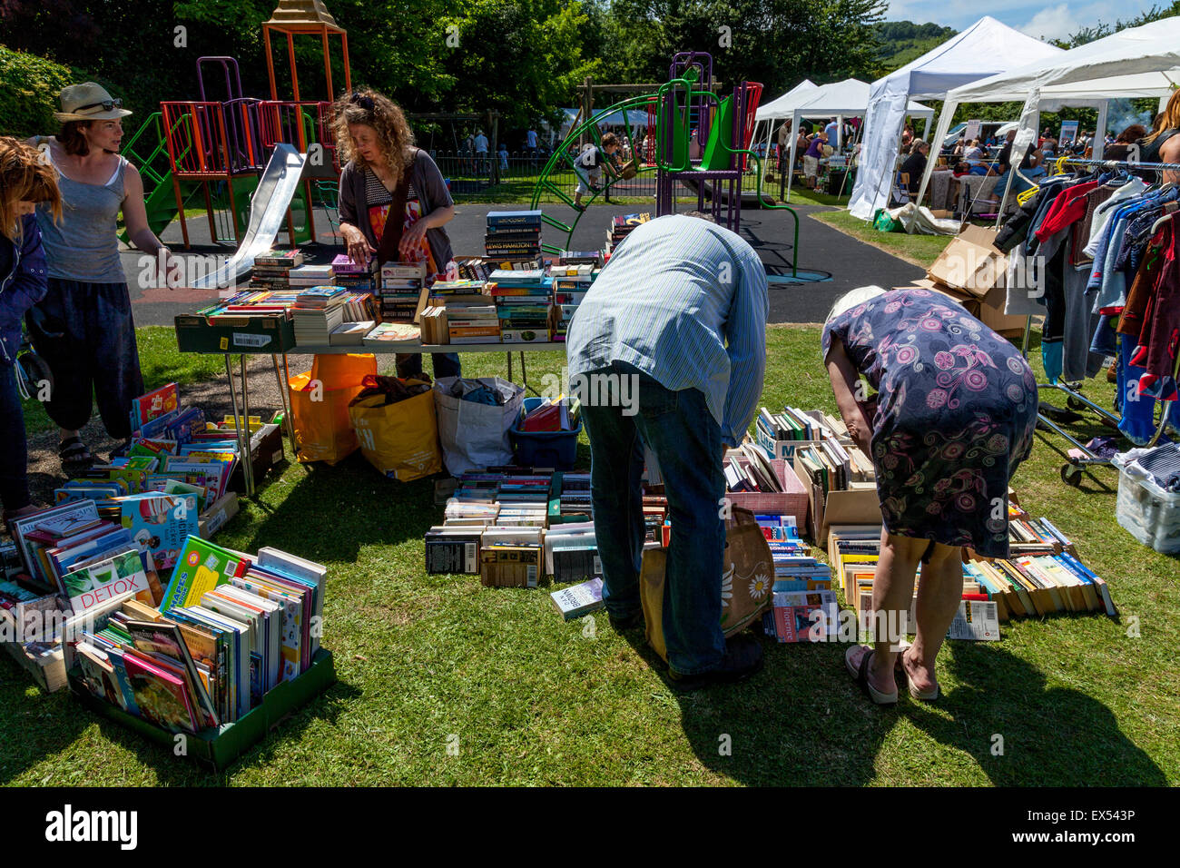 Book Stall Books Secondhand High Resolution Stock Photography and ...