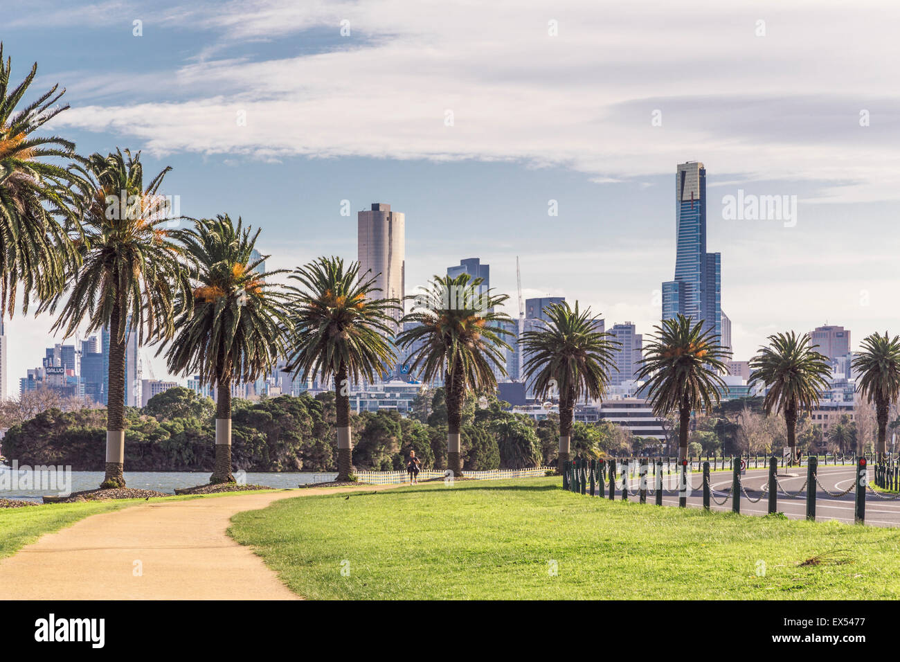 Victoria street from albert park hi-res stock photography and images ...