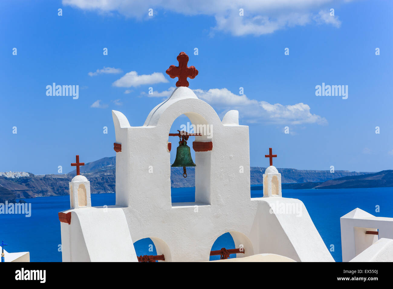 Traditional Greek Cyclades architecture style in Oia, a small town at ...