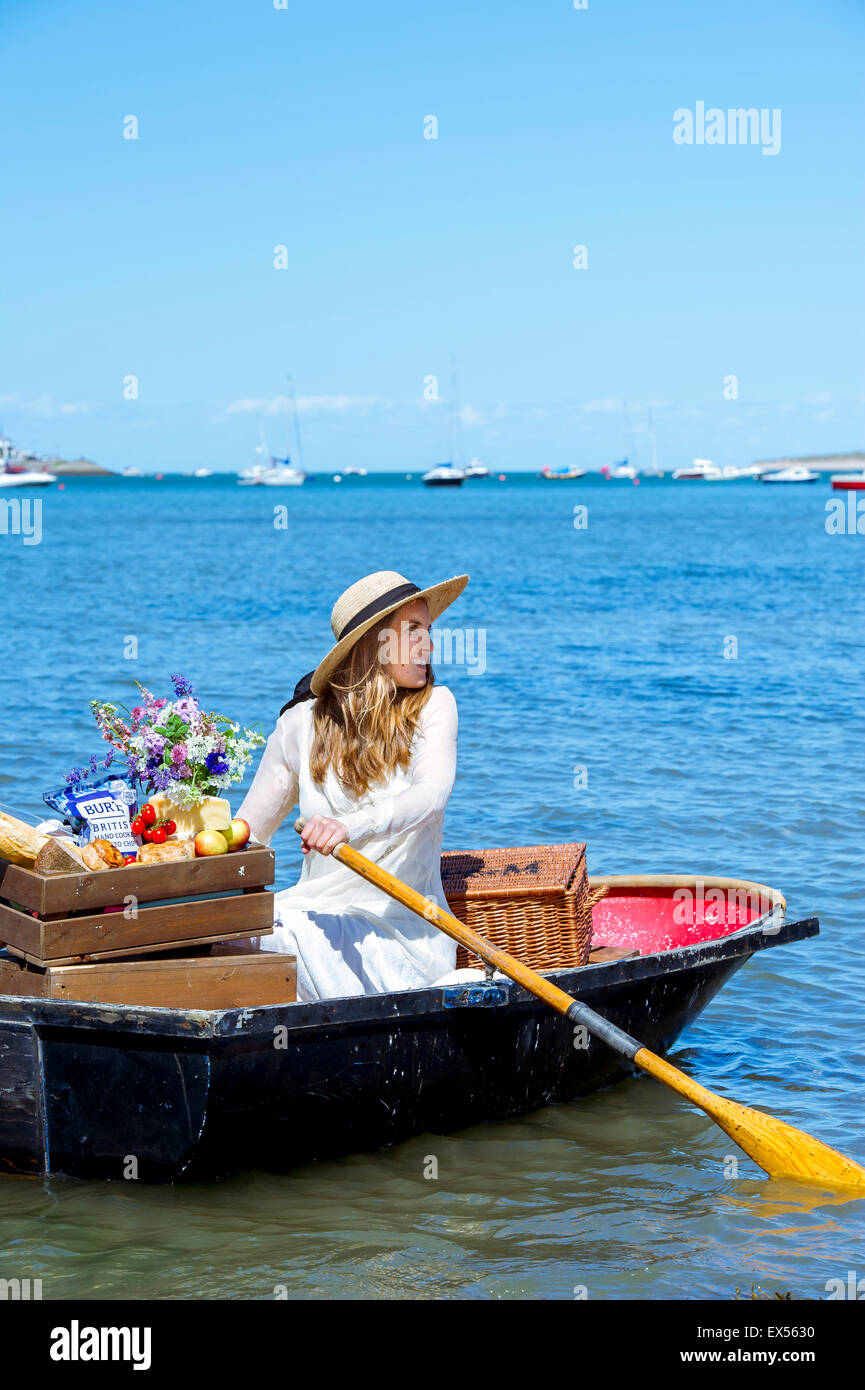 Free rowing boat hi-res stock photography and images - Alamy