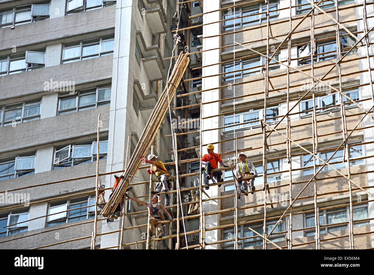 Skyscraper construction worker hi-res stock photography and images - Alamy