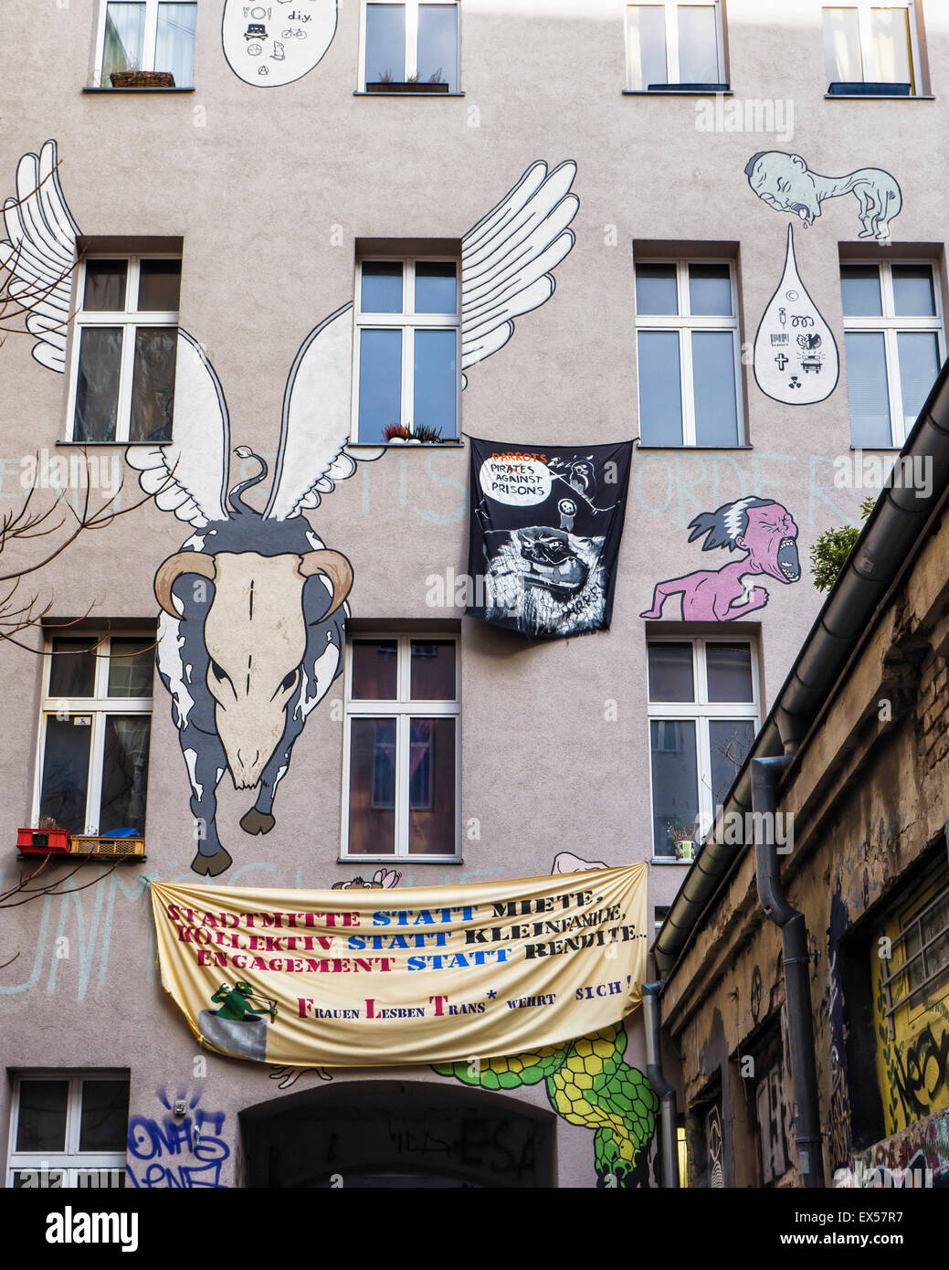 Berlin Apartment building exterior. Inner Courtyard of former squat ...