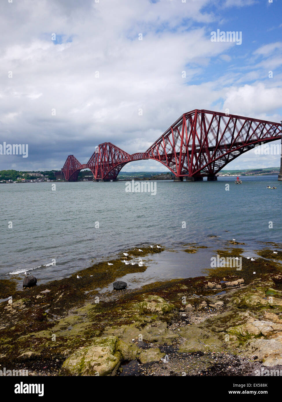 Rail bridge edinburgh hi-res stock photography and images - Alamy