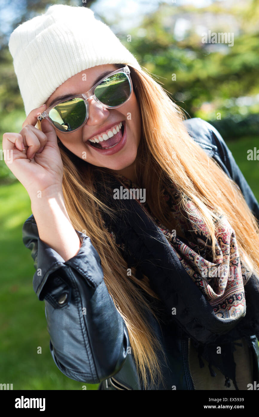 Outdoor fashion portrait of beautiful girl in the city Stock Photo - Alamy