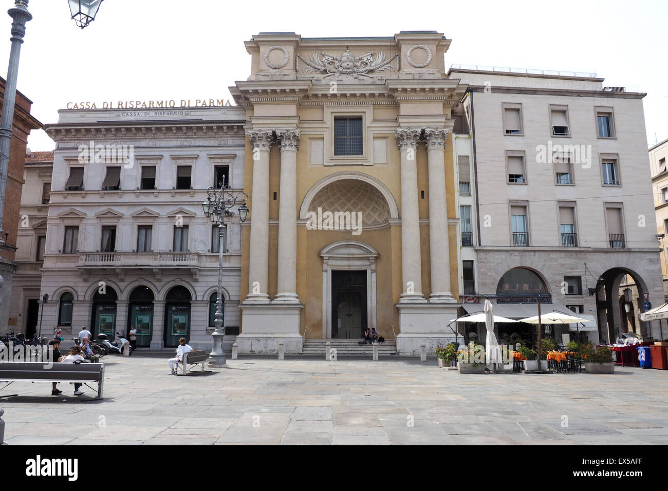 Plaza garibaldi hi-res stock photography and images - Alamy