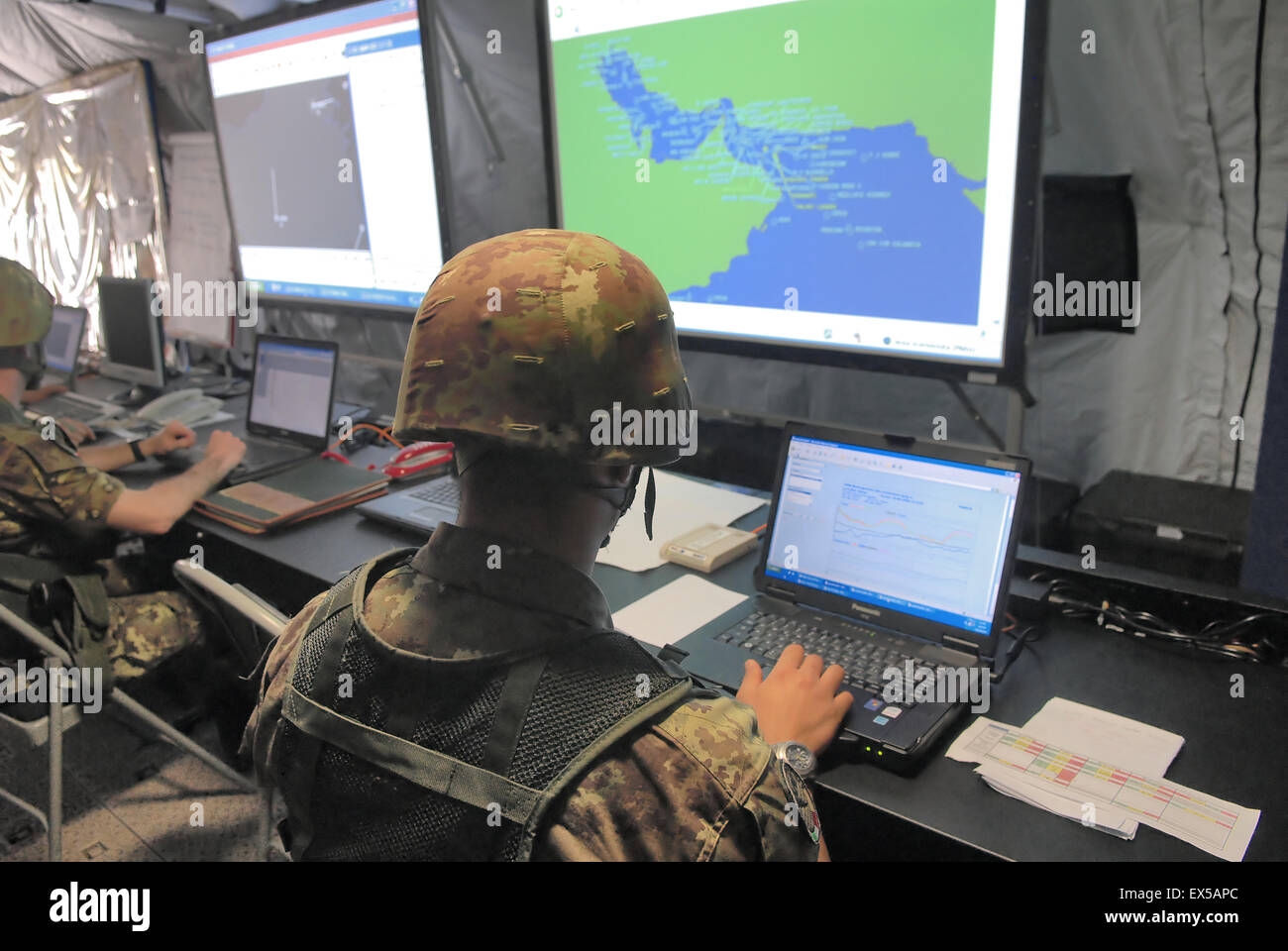 Italian Joint Force Headquarters, NATO IT-JFHQ command post Stock Photo ...