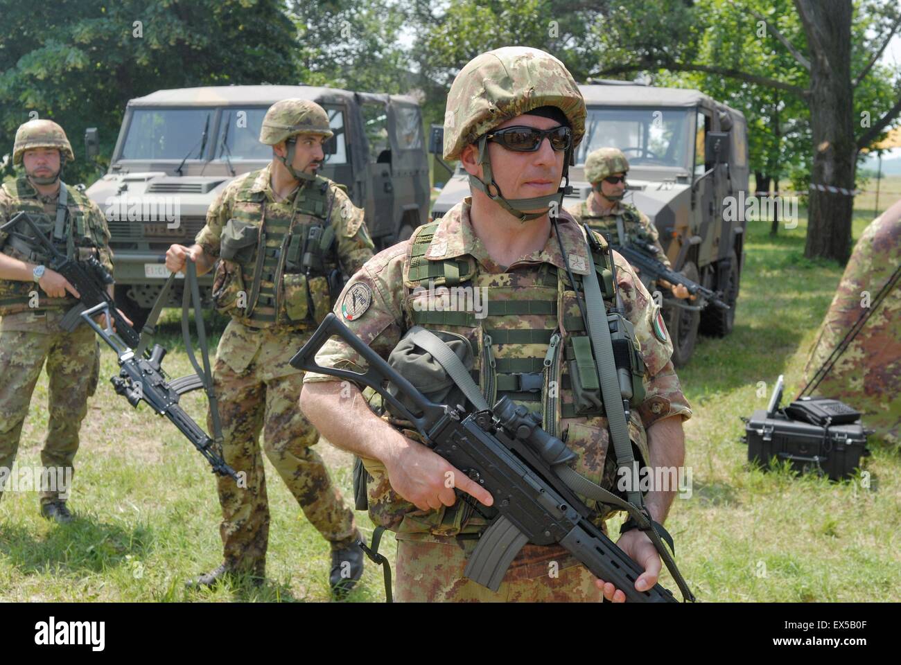 NATO Joint Force Headquarters, Italian Army, guard at the command post ...